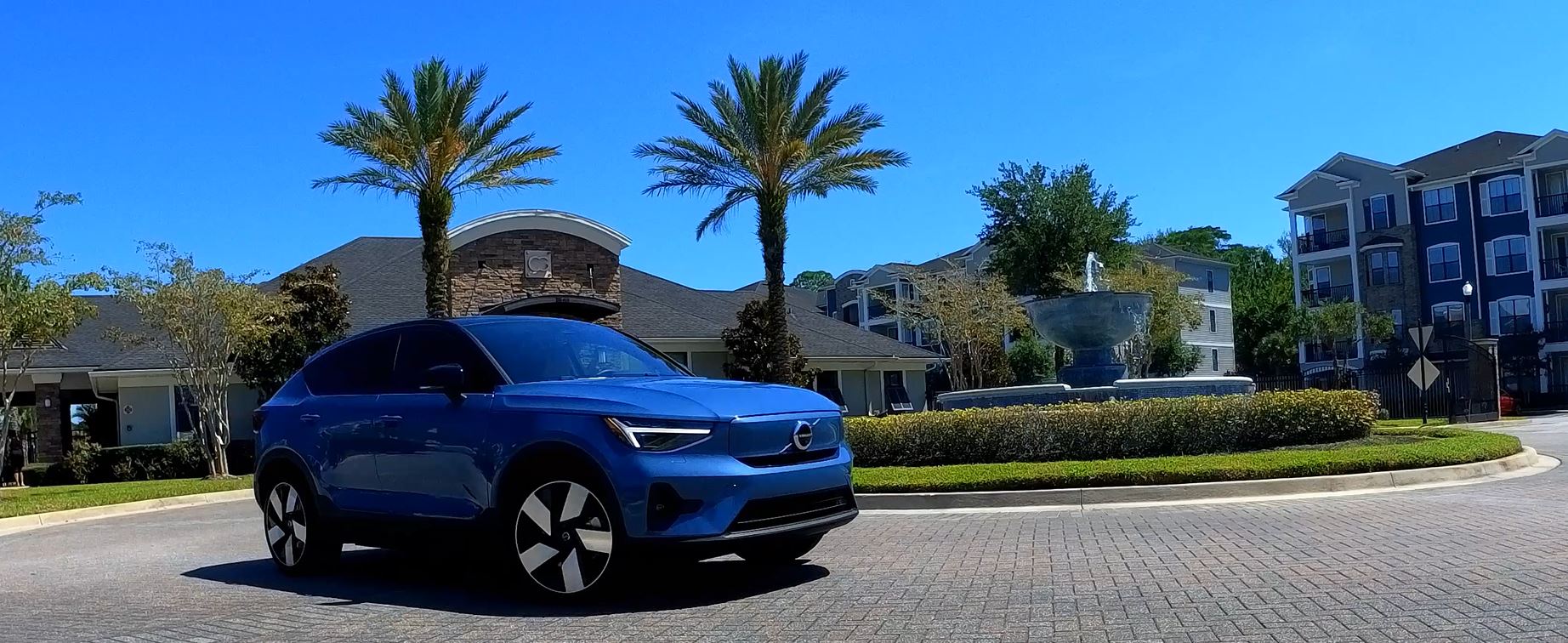 Volvo C40 Recharge EV Delivers Spirited Driving - EV Rider